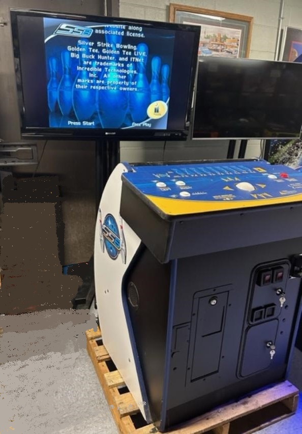 SILVER STRIKE BOWLING Pedastal Arcade Machine for sale! | COIN-OP PARTS ETC | Arcade | Pinball ...